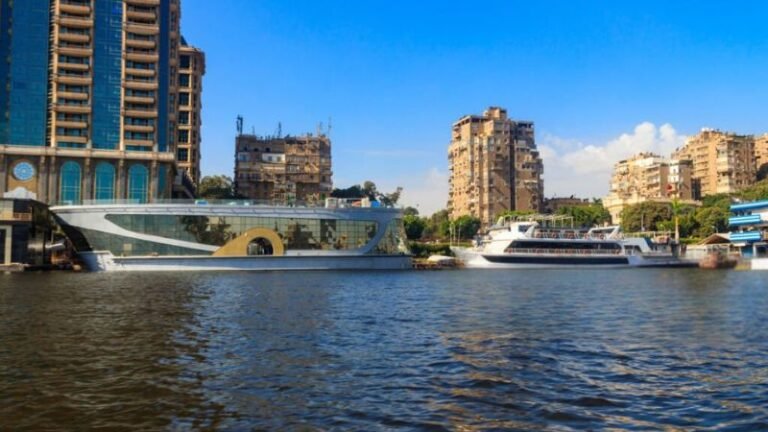 Nile View Restaurants In Zamalek, Cairo - Travel2Egypt