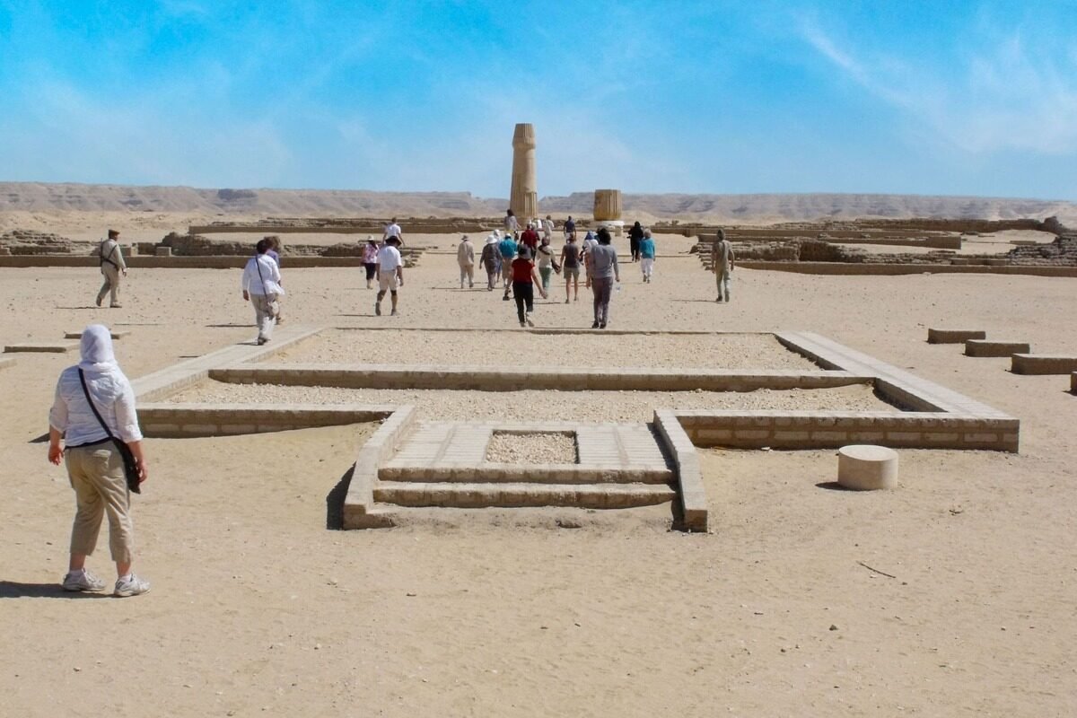 Excursión De Un Día A Menya - Travel2Egypt